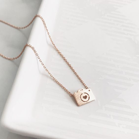 Camera necklace (3 colors) - Imsmistyle